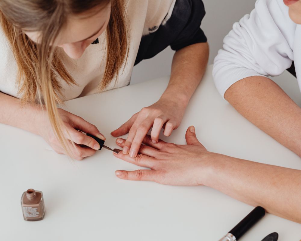 ציורים על ציפורניים - מדריך למתחילות - תמר קוסמטיקס